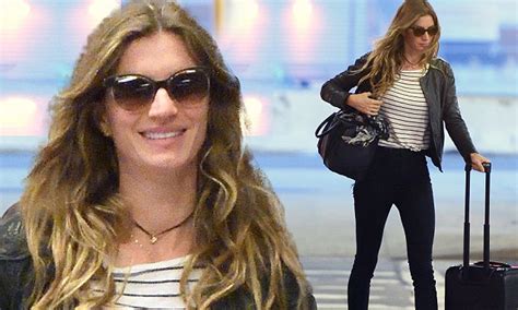 Gisele B Ndchen Returns To Tom Brady Relationship Rumors Daily Mail Online