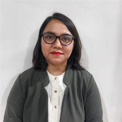 Shikha Ramrakhyani Data Analyst