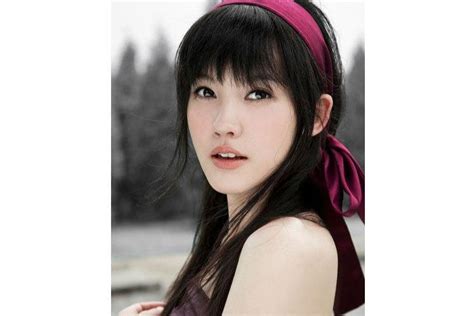 郑微 小说致我们终将逝去的青春中的女主角 搜狗百科
