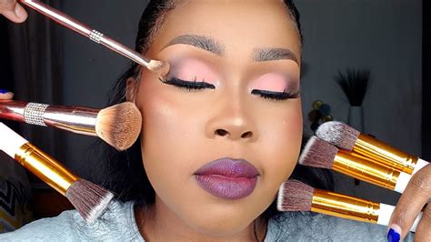 Basic Tools For Makeup Beginners