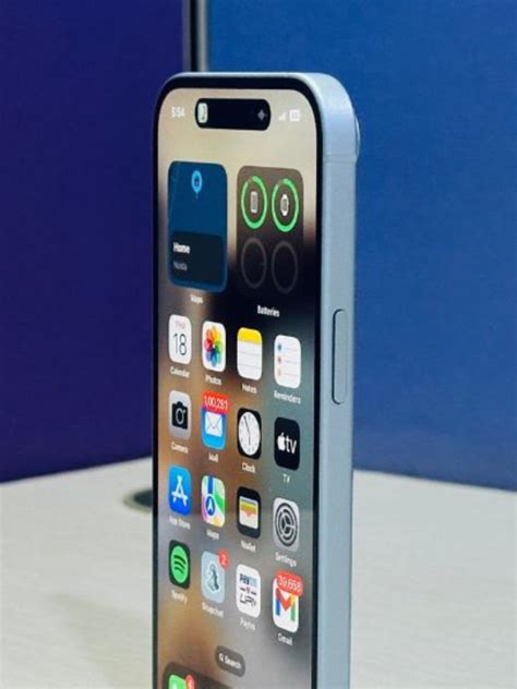 Ios 18 To Arrive With These 6 Major Upgrades Ai Cloud Siri Update Design Home Screen