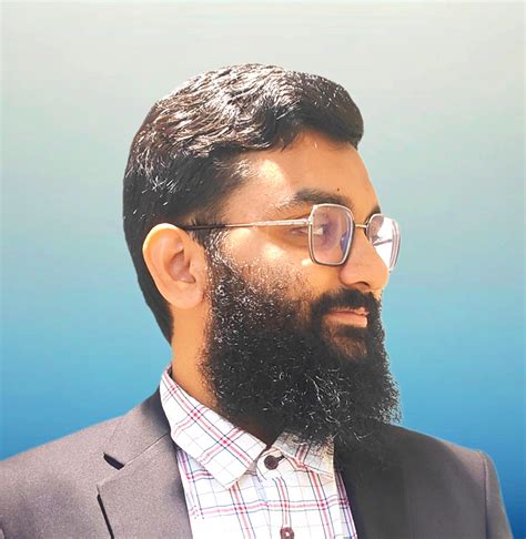 Narjeesh Abdul Khadar Medium