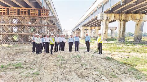 ပြည်ထောင်စုဝန်ကြီး ဦးမျိုးသန့် ရန်ကုန် မန္တလေး အမြန်လမ်းမကြီး နေပြည်တော် ရန်ကုန်အပိုင်း ရှိ မ