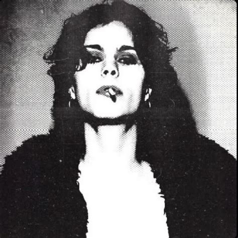 Muralha Maria 🧣 Youtube