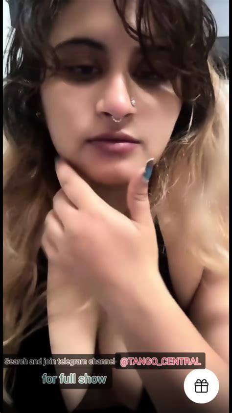 Gunjan Aras Latest Live Eporner