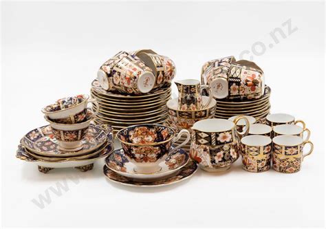 Imari Tea Set With 53 Pieces Royal Crown Derby Ceramics