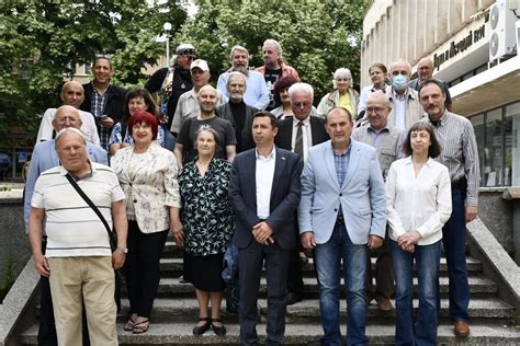 Наградиха победителите в Националния конкурс за хумора и сатирата в Кубрат Новини Разград