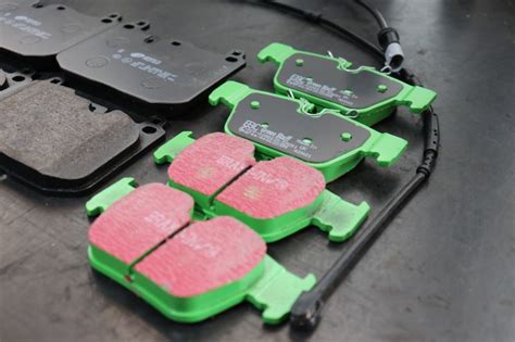 온게러지 경기도 이천 Mini 미니 컨트리맨 브레이크 패드 교환 작업 후기 렘사 브레이크 Ebc 그린 스터프 브레이크 네이버 블로그