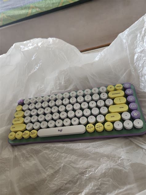 Logi Keyboard Computers Tech Parts Accessories Computer Keyboard On Carousell