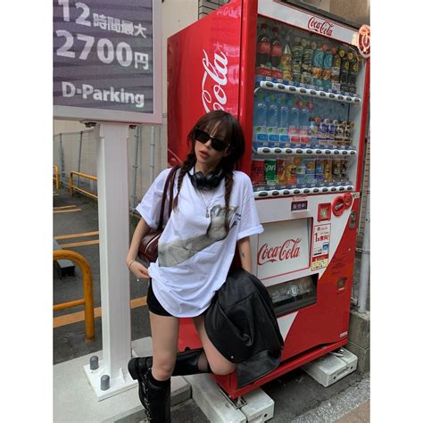 루티 핸드 반팔 T 워무드마인