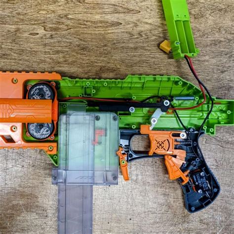 Short Dart Pusher For Dart Zone Spectrum Thunderbolt Containment Crew