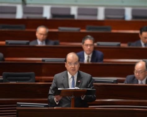 【逃犯條例】議員對特首提不信任動議 張建宗：不合理不公允