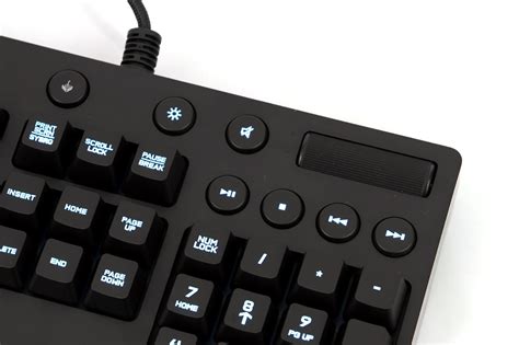 Logitech G810 Orion Spectrum Keyboard Review Toms Hardware Toms Hardware