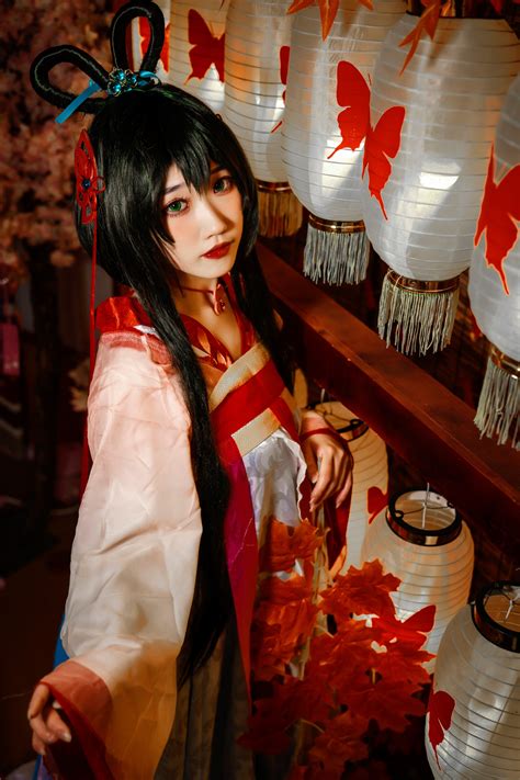 [艺图语] 2022 04 04 洛天依忆红莲 摇光 微图坊