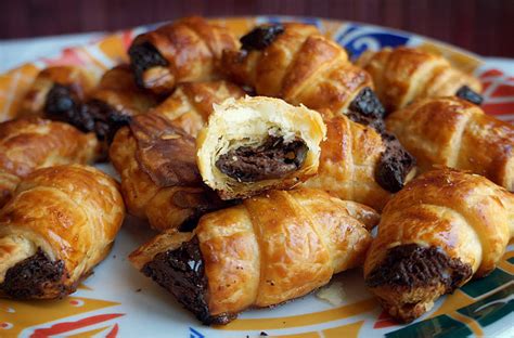 Cuernitos De Chocolate