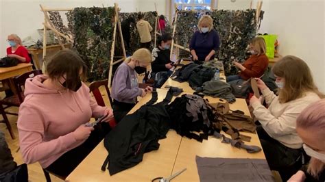 Од библиотека до фабрика за помош на украинската армија