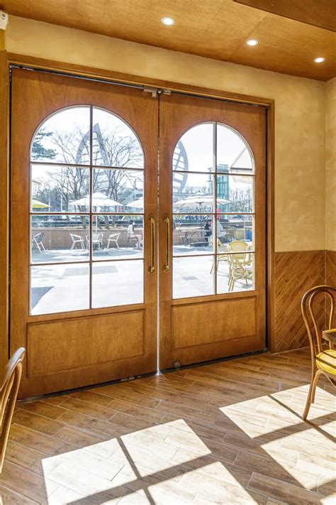 앤티크하면서 따뜻한 분위기의 12평 브런치카페 리모델링 일산 장항동