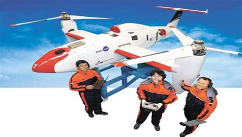 승용차 같은 수직이착륙 미래형 비행기 개발