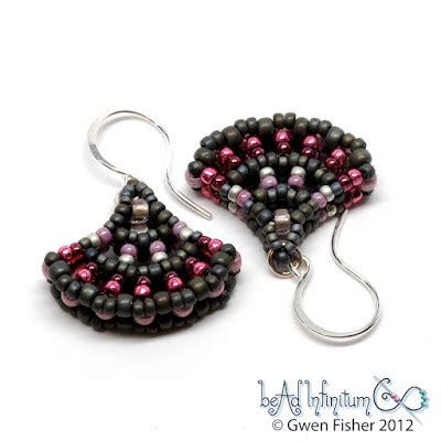 Gwenbeads Ginkgo Leaf Beaded Earrings Craw