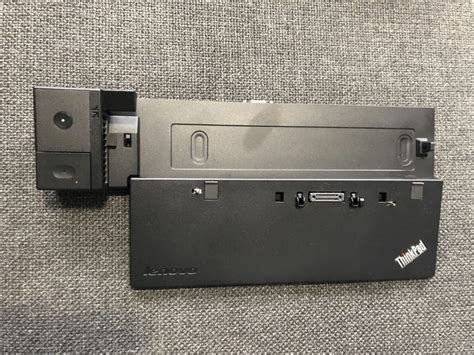LENOVO THINKPAD BASIC Dock Type 40A0 USB 3 0 Docking Station 04W3954 No Key AC 55 00