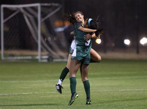 Thomas Hockaday Roll Past Lady Scots People Newspapers