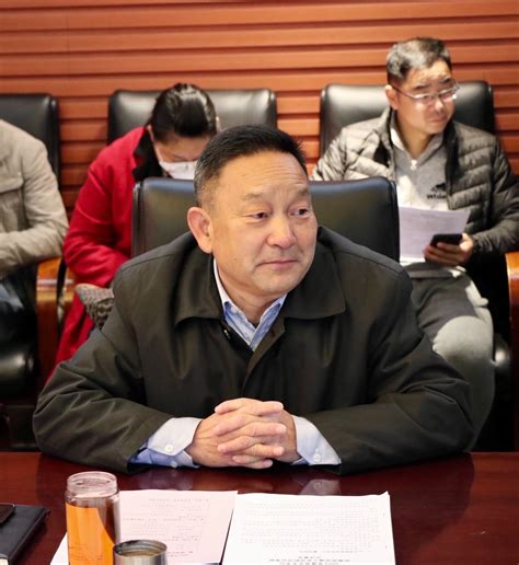 我校召开2023年度党总支书记抓基层党建工作述职评议考核暨二级单位党政“一把手”述责述廉评议工作会议 云南大学滇池学院