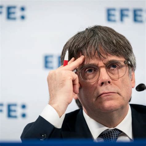 Esta Es La Etiqueta De La Dgt Que Sirve Para Identificar A Los Vehículos Sin Conductor Infobae