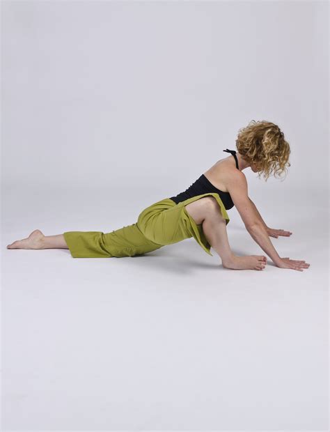 Sciatic Nerve Stretches Yoga
