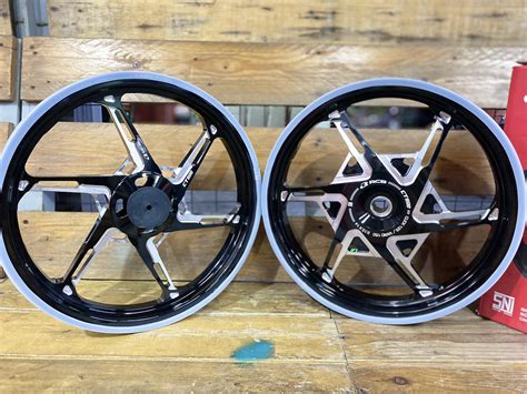 Rcb Ct600 Mags Honda Click 125 Click 150 4 Holes Cnc Mags Shopee Philippines