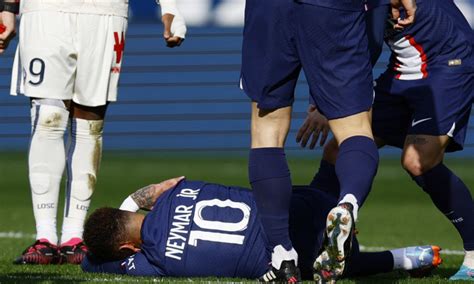 Alarma En Psg La Lesión De Neymar Sería Más Grave De Lo Que Informó El