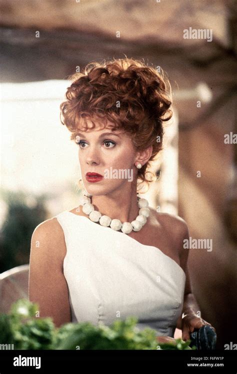 May 27 1994 Hollywood Ca Usa Elizabeth Perkins As Wilma Flintstone