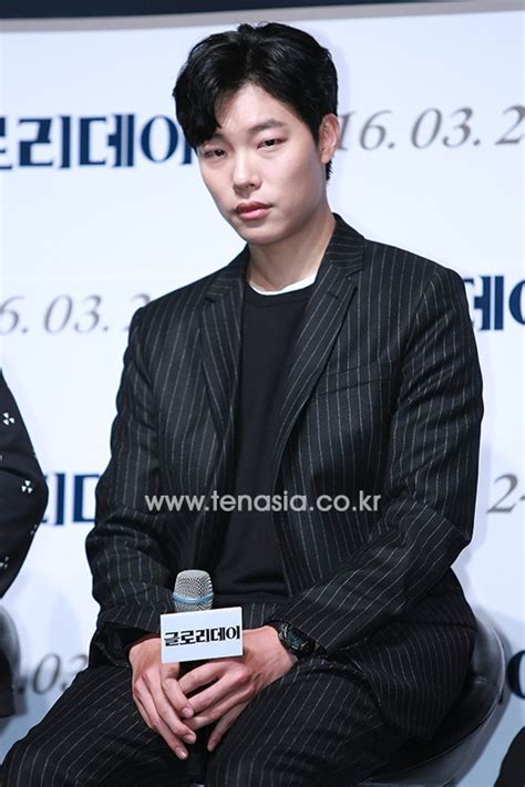 오늘자 영화 글로리데이 제작보고회 인스티즈 Instiz 이슈 카테고리