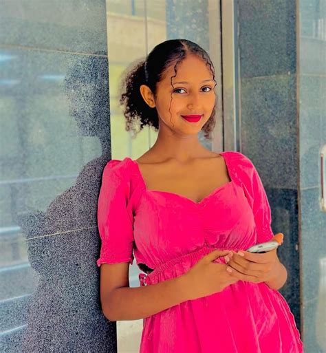 Zerihun ተዋናይት በፀሎት ታምራት አበባ ከዮጵ የትወና ውድድር አሸናፊነት እስከ ልጄስ ድራማ ኮከብ