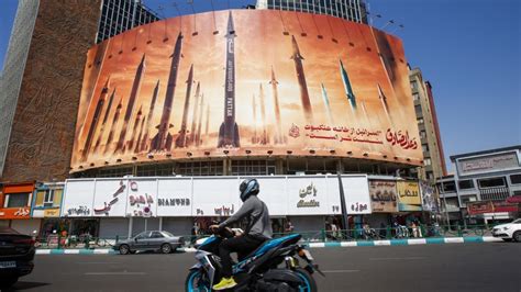 សារព័ត៌មាន អាមេរិក៖ មន្ត្រី អ៊ីស្រាអែល និង អាមេរិក ថា អ៊ីស្រាអែល បាន ធ្វើការ វាយប្រហារ តាម អាកាស