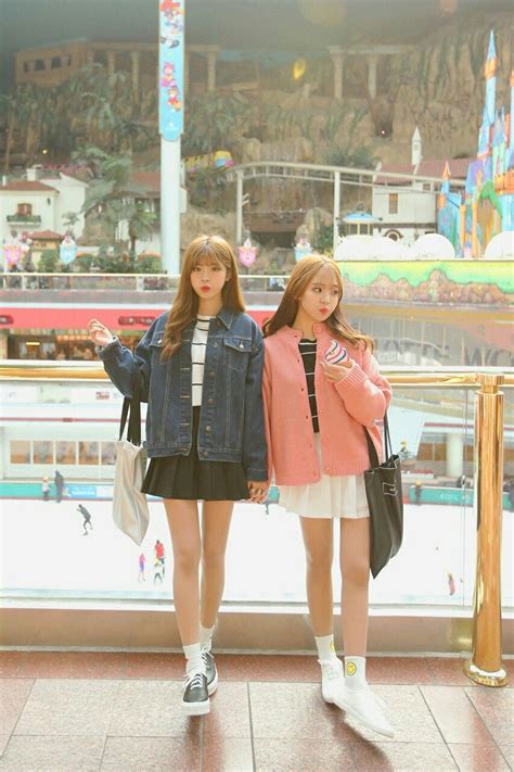 Pin By Petra On Hairstylescolours And Clothing Ulzzang Fashion