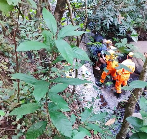 Homem Cai De Trilha Margem De Cachoeira E Sofre Traumatismo Craniano Rede Gazeta De Comunica O