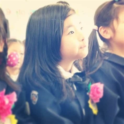 芥川舞子さんのインスタグラム写真 芥川舞子Instagram 2014 3 18 卒園式 今何もしたくないし どこにも行きたくない