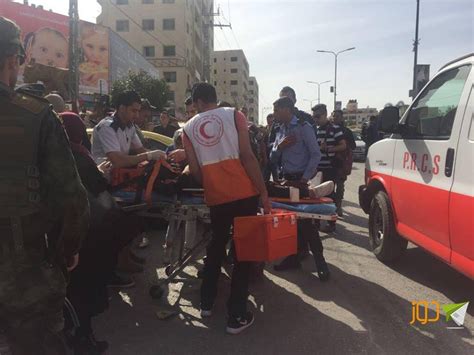 دوز صور إغماء فتاة أمام جامعة النجاح في نابلس