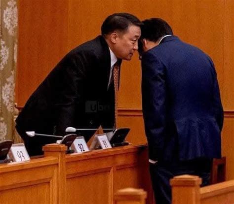 Аминаагийн НҮҮРСНИЙ ЖИНХЭНЭ ТОМ ХУЛГАЙЧ БОЛ Д АМАРБАЯСГАЛАН ‼️ Нүүрсний жинхэнэ хулгайч бол