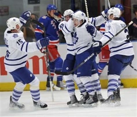 Kessel Scores 2 Goals Including Ot Winner To Lift Unbeaten Maple