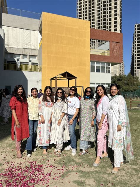 Internationaldayofhappiness Teachers Happy Positive Supportive Divya Dutt