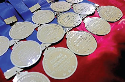 high achievers awards 2022 23 of dzone english language center sunday