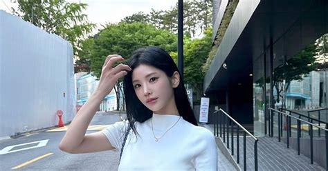 강석우 딸 강다은 크롭티 입고 뽐낸 잘록 허리…물오른 미모