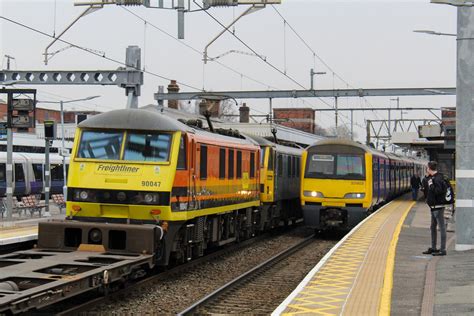 Freightliner Class 90046 And 90047 Working The 401i 0210 Tra Flickr