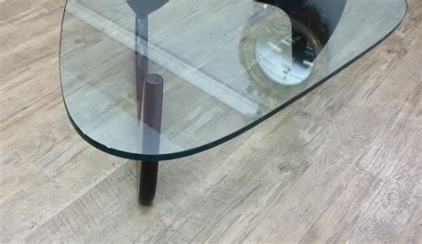 Isamu Noguchi Interlocking Curvilinear Black Lacquered Wooden Base With A Glass Amoeba Form