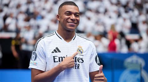 Florentino Perez Singgung Para Legenda Real Madrid Usai Kylian Mbappe