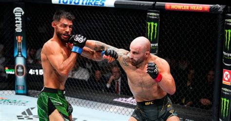 Ufc 알렉산더 대왕 볼카노프스키 타이틀 5차 방어 성공