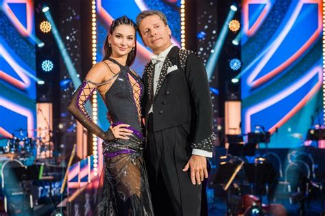 Miluše Bitnerová V Blesk Dance Ivo Pozvracej Parket Blesk Cz