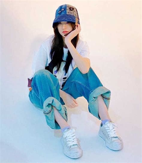 ผู้หญิงแต่งตัวเท่ ๆ ไอเดียแมตช์เสื้อผ้าสไตล์ดาราสาว ชิคสุดอะไรสุด Link 95 5 คลื่นเพลงฮิตสุด