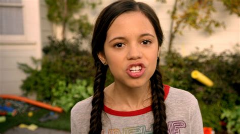 208 Stuck Without Devices 300 Jenna Ortega World Photo Gallery